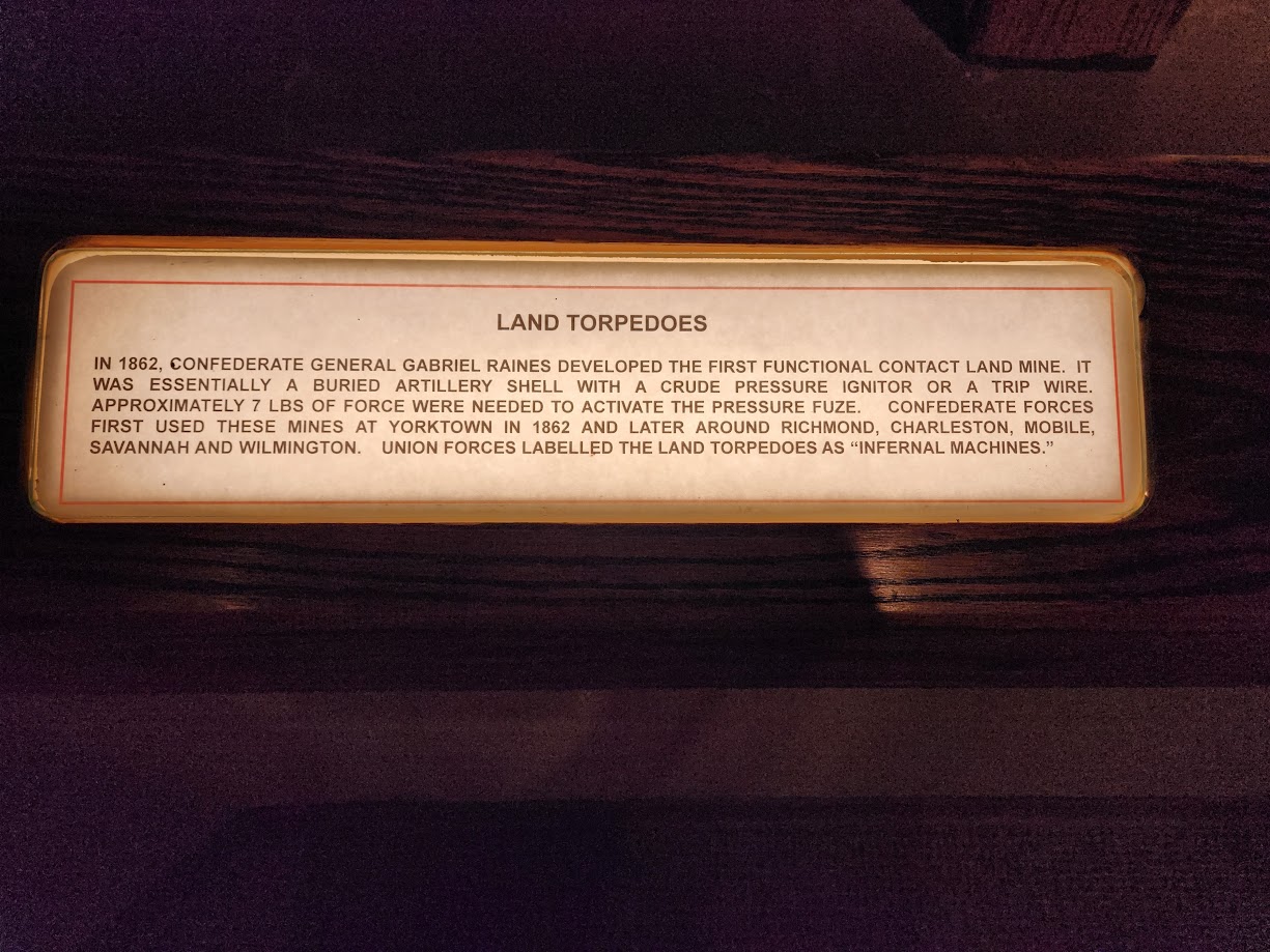 Army Museums at Fort Leonard Wood, Engineer Chemical and Military ...